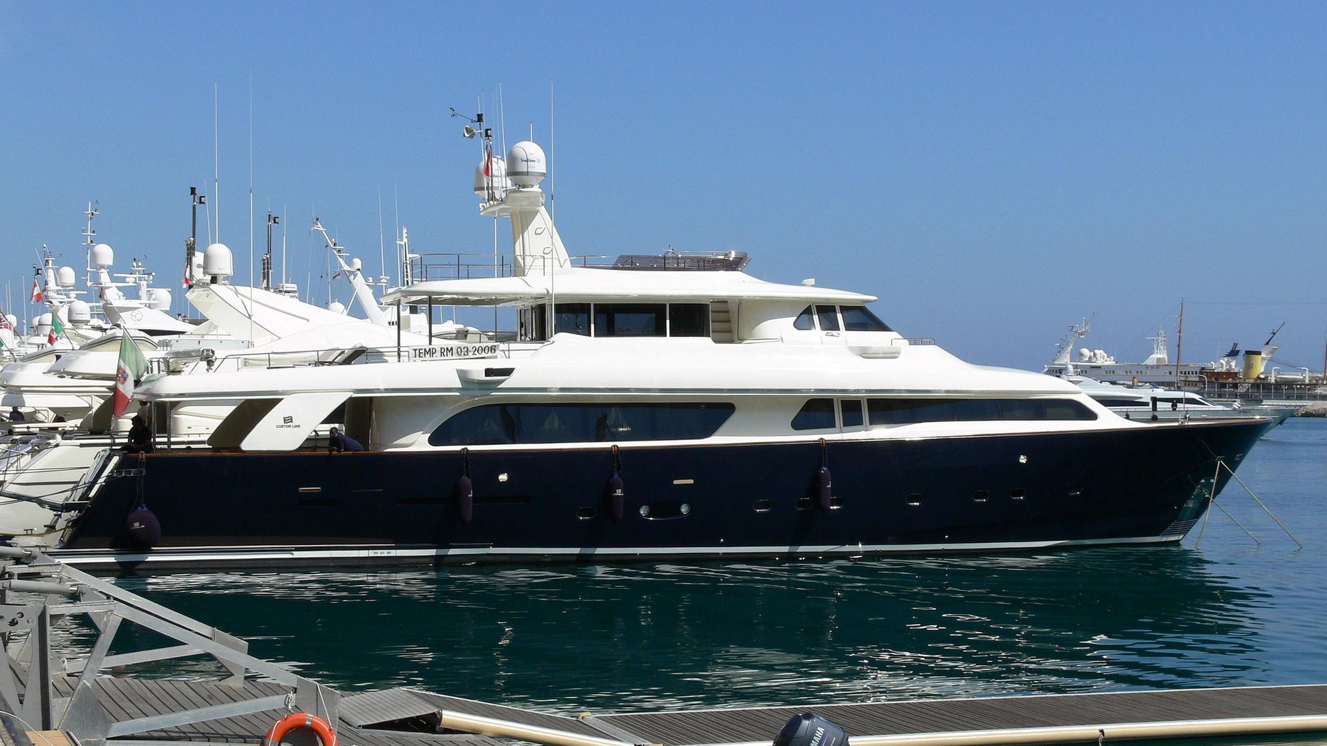 Sirius yacht (Custom Line, 28.43m, 2004)